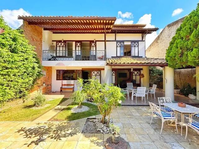 Casa / Sobrado para Venda em Salvador/BA Stella Maris 4 Quartos