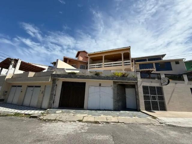 Casa / Sobrado para Venda em Salvador/BA Stella Maris 5 Quartos