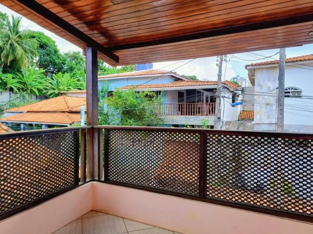Casa / Sobrado para Venda em Salvador/BA Stiep 3 Quartos