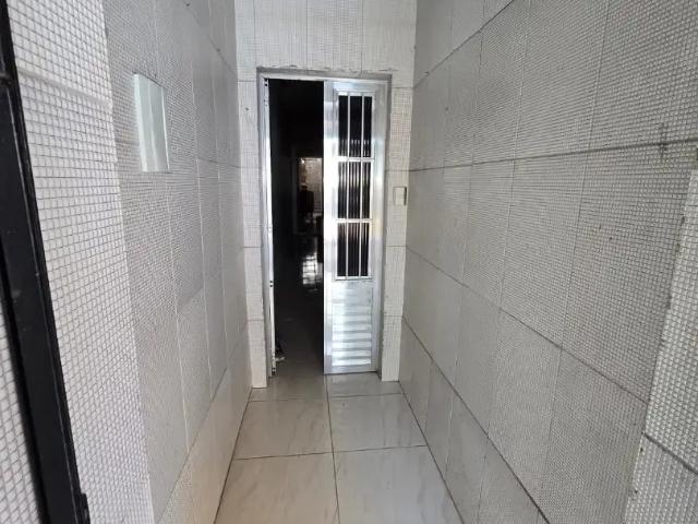 Casa / Sobrado para Venda em Salvador/BA São Caetano 2 Quartos
