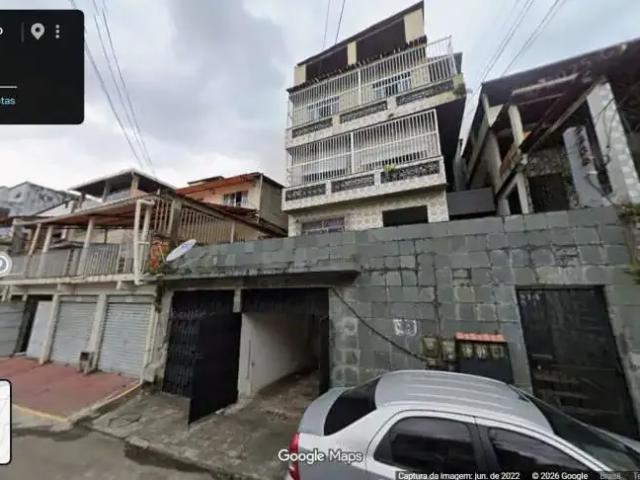 Casa / Sobrado para Venda em Salvador/BA Santa Mônica 2 Quartos