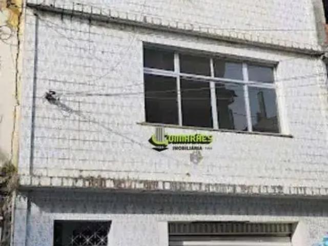 Casa / Sobrado para Venda em Salvador/BA Uruguai 5 Quartos