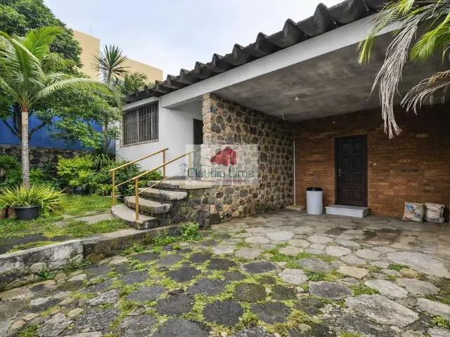 Casa / Sobrado para Venda em Salvador/BA Vila Laura 3 Quartos