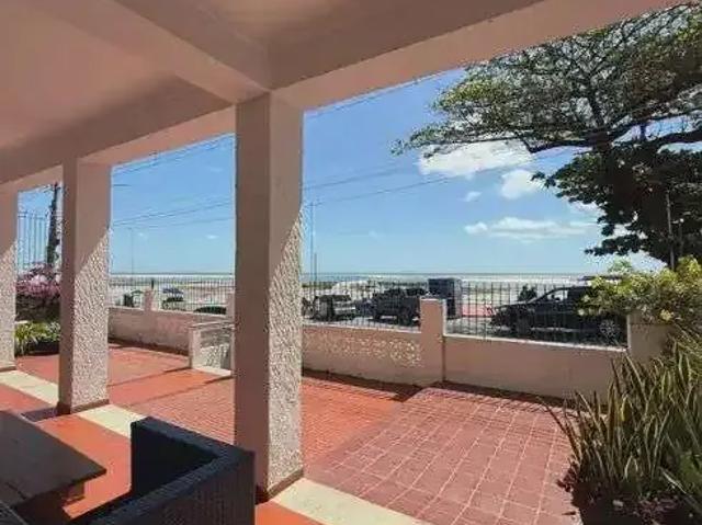 Casa / Sobrado para Venda em Salinópolis/PA Centro 5 Quartos