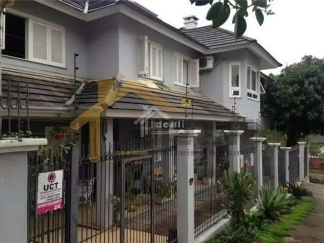 Casa / Sobrado para Venda em Sapucaia do Sul/RS Dihel 5 Quartos