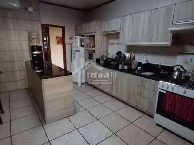 Casa / Sobrado para Venda em Sapucaia do Sul/RS Dihel 3 Quartos