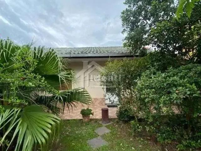 Casa / Sobrado para Venda em Sapucaia do Sul/RS Freitas 2 Quartos
