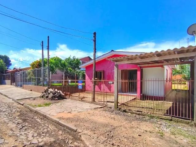 Casa / Sobrado para Venda em Sapucaia do Sul/RS Getúlio Vargas 2 Quartos