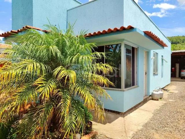 Casa / Sobrado para Venda em Sapiranga/RS Centenário 3 Quartos