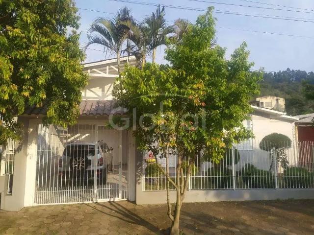 Casa / Sobrado para Venda em Sapiranga/RS Centenário 3 Quartos
