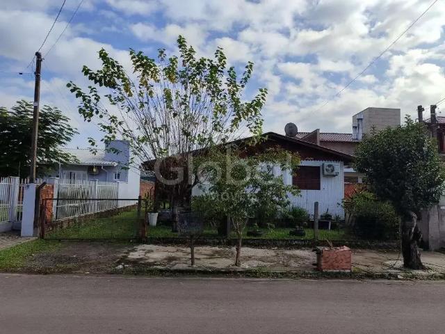 Casa / Sobrado para Venda em Sapiranga/RS Centenário 4 Quartos