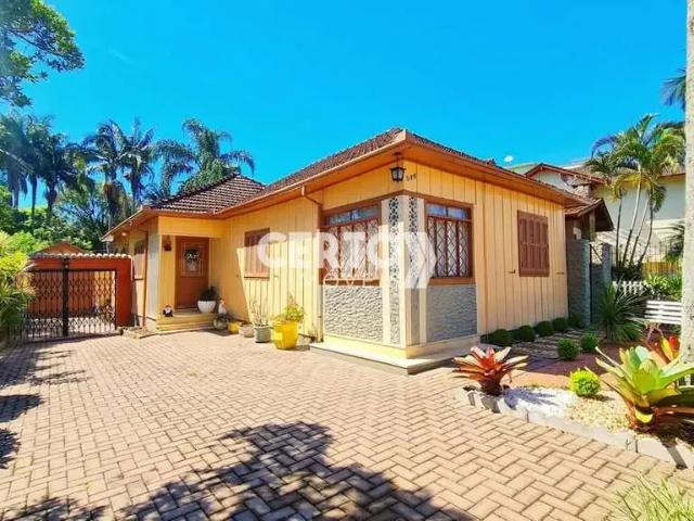 Casa / Sobrado para Venda em Sapiranga/RS Centro 3 Quartos
