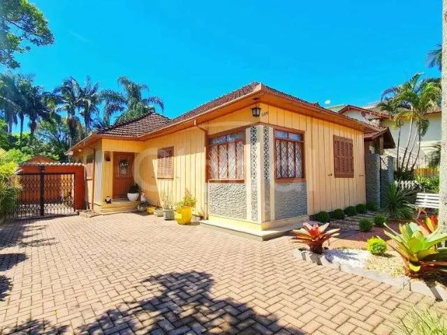 Casa / Sobrado para Venda em Sapiranga/RS Centro 2 Quartos