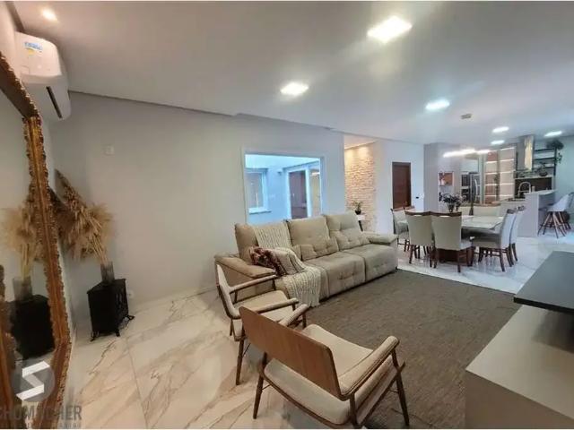 Casa / Sobrado para Venda em Sapiranga/RS Centro 4 Quartos