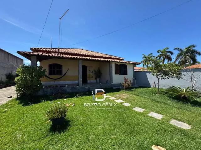 Casa / Sobrado para Venda em Saquarema/RJ Vilatur 4 Quartos