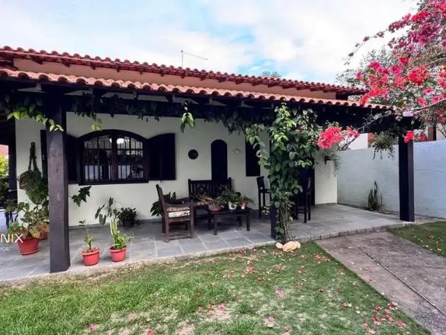 Casa / Sobrado para Venda em Saquarema/RJ Boqueirão 3 Quartos