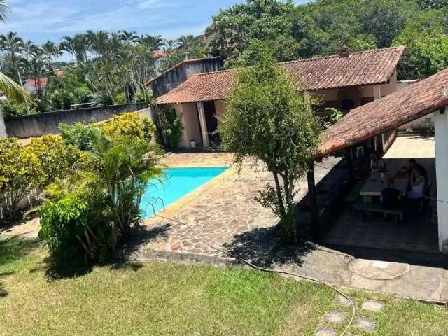 Casa / Sobrado para Venda em Saquarema/RJ Boqueirão 4 Quartos