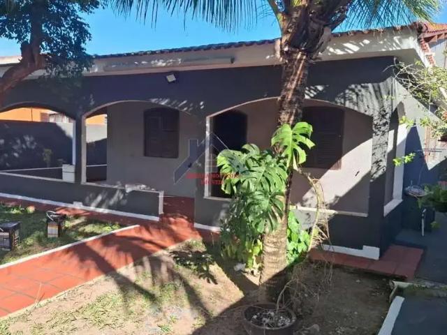 Casa / Sobrado para Venda em Saquarema/RJ Boqueirão 6 Quartos