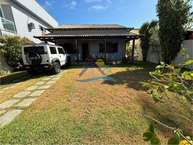 Casa / Sobrado para Venda em Saquarema/RJ Centro 5 Quartos