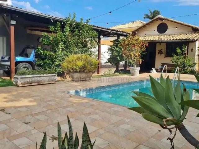 Casa / Sobrado para Venda em Saquarema/RJ Itaúna 4 Quartos