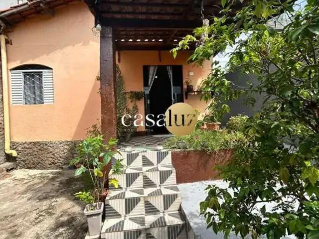 Casa / Sobrado para Venda em Sarzedo/MG Cachoeira 3 Quartos