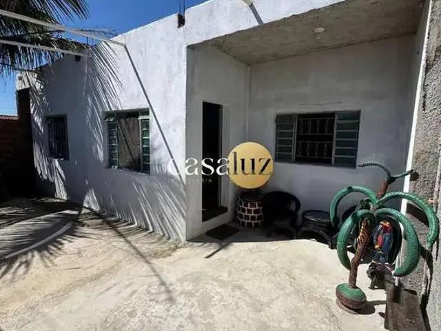 Casa / Sobrado para Venda em Sarzedo/MG Centro 4 Quartos