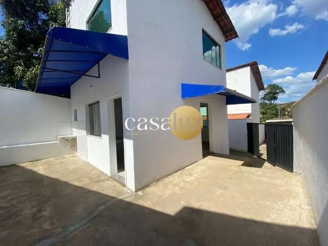 Casa / Sobrado para Venda em Sarzedo/MG Brasília 2 Quartos