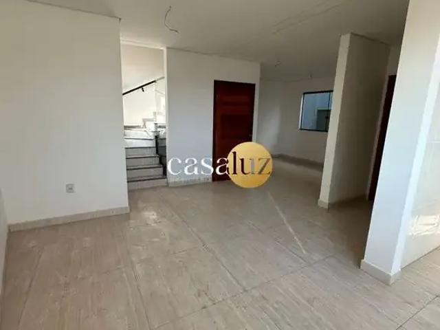 Casa / Sobrado para Venda em Sarzedo/MG Masterville 3 Quartos