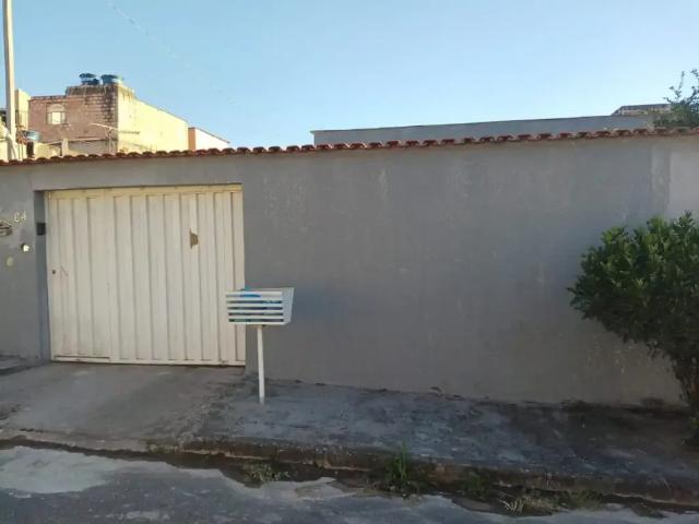 Casa / Sobrado para Venda em Sarzedo/MG Serra Azul 4 Quartos