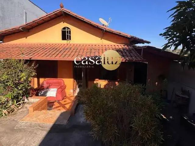 Casa / Sobrado para Venda em Sarzedo/MG Serra Azul 3 Quartos