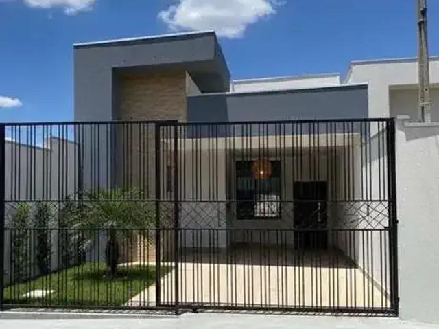 Casa / Sobrado para Venda em Sarandi/PR Centro 3 Quartos