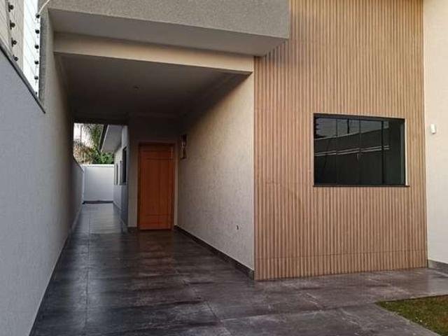 Casa / Sobrado para Venda em Sarandi/PR Jardim Maringá 3 Quartos