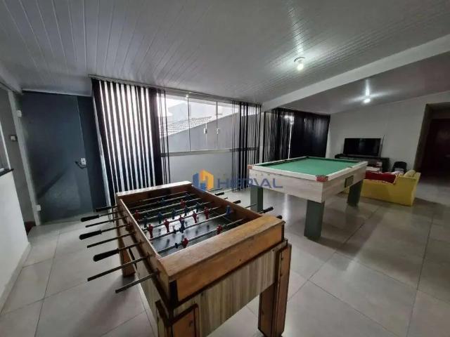Casa / Sobrado para Venda em Sarandi/PR Jardim Castelo 4 Quartos