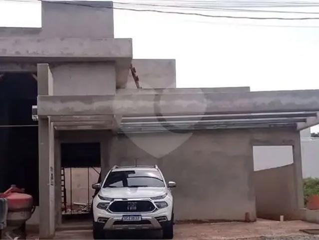 Casa / Sobrado para Venda em Sarandi/PR Jardim Centro Civico 3 Quartos
