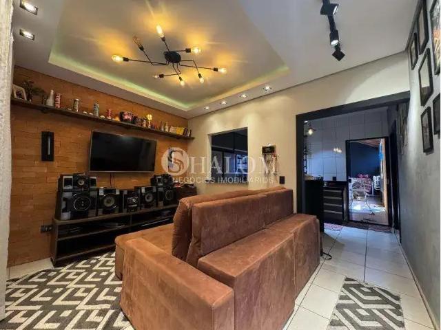 Casa / Sobrado para Venda em Sarandi/PR Jardim Cruzeiro 3 Quartos