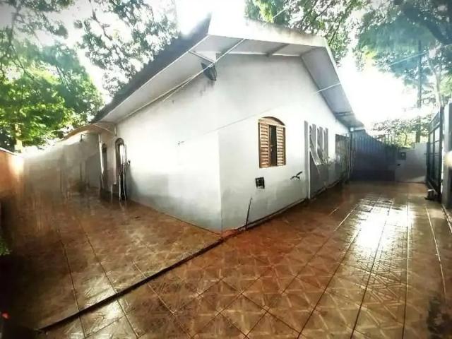 Casa / Sobrado para Venda em Sarandi/PR Jardim Panorama 3 Quartos