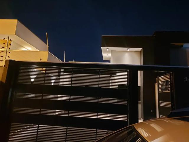 Casa / Sobrado para Venda em Sarandi/PR Jardim São Paulo 3 Quartos