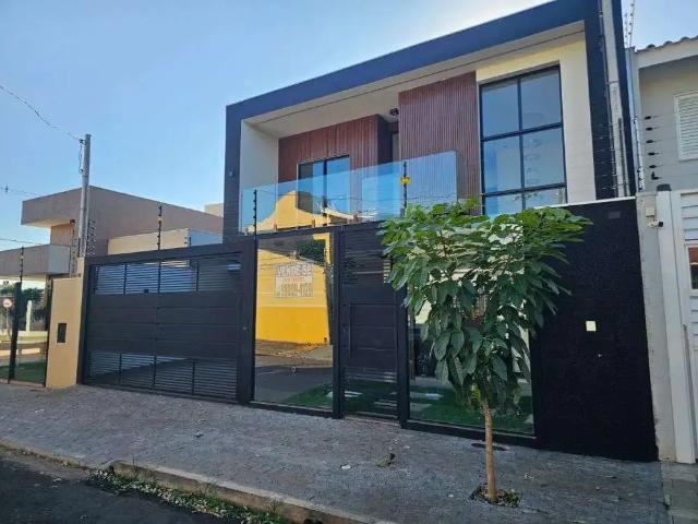 Casa / Sobrado para Venda em Sarandi/PR Jardim Verão 3 Quartos
