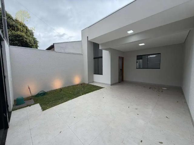 Casa / Sobrado para Venda em Sarandi/PR Jardim Verão 3 Quartos