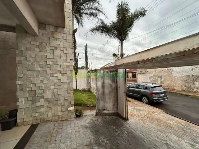 Casa / Sobrado para Venda em Sarandi/PR Novo Panorama 3 Quartos