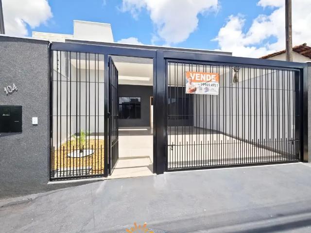 Casa / Sobrado para Venda em Sarandi/PR Parque Alvamar 3 Quartos