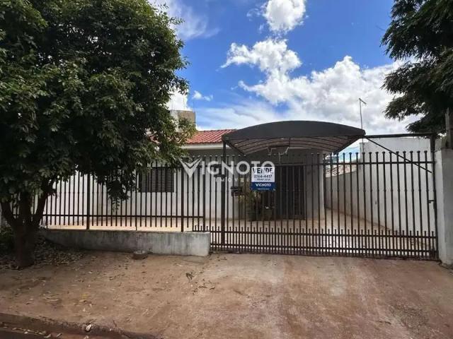 Casa / Sobrado para Venda em Sarandi/PR Parque Alvamar II 3 Quartos