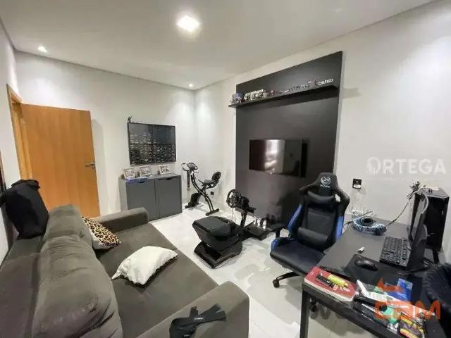 Casa / Sobrado para Venda em Sarandi/PR Parque Pioneiros 3 Quartos