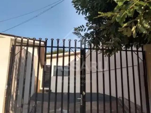 Casa / Sobrado para Venda em Sarandi/PR Parque São Pedro 6 Quartos