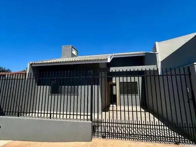 Casa / Sobrado para Venda em Sarandi/PR Parque São Pedro 3 Quartos