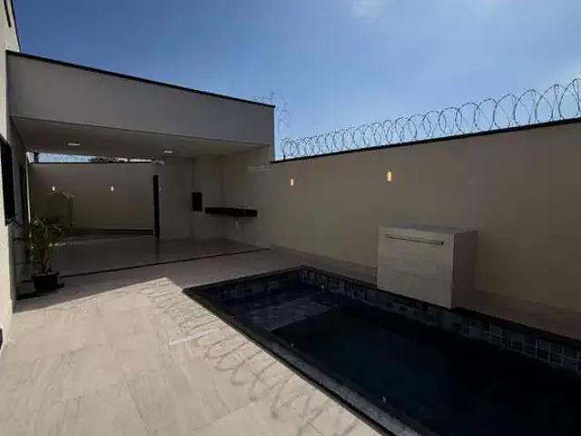 Casa / Sobrado para Venda em Senador Canedo/GO Bairro das Indústrias 3 Quartos