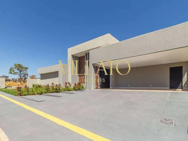 Casa / Sobrado para Venda em Senador Canedo/GO Estância Vargem Bonita 4 Quartos