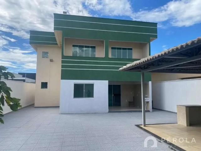 Casa / Sobrado para Venda em Senador Canedo/GO Jardim Veneza 4 Quartos