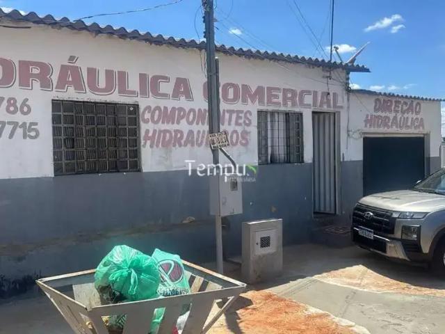 Casa / Sobrado para Venda em Senador Canedo/GO Jardim Nova Goiânia 2 Quartos