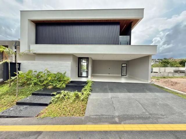 Casa / Sobrado para Venda em Senador Canedo/GO Jardins Bolonha 4 Quartos
